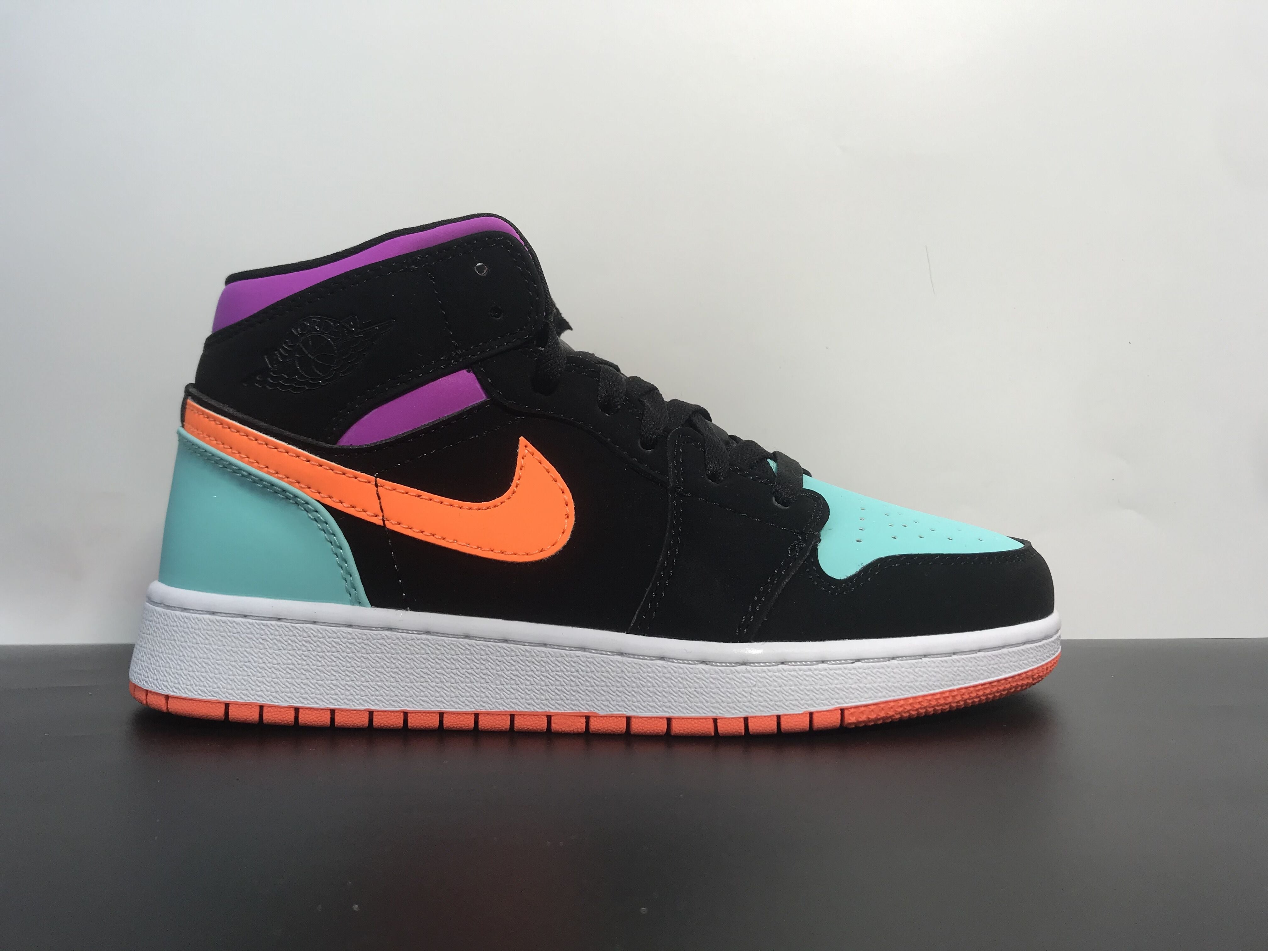 Air Jordan 1 Mid 'Candy' – TOTOFONE